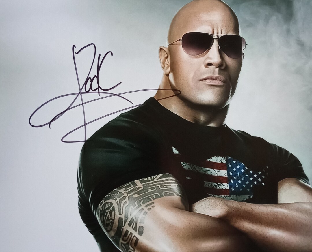 WWE Dwayne the Rock Johnson Autographed 8x10 Photo - Etsy