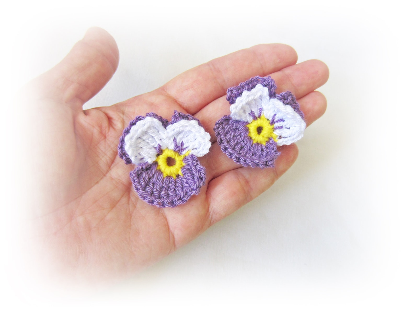 Crochet Pansy Flowers Applique, Violet Small Flower, Viola Applique ...