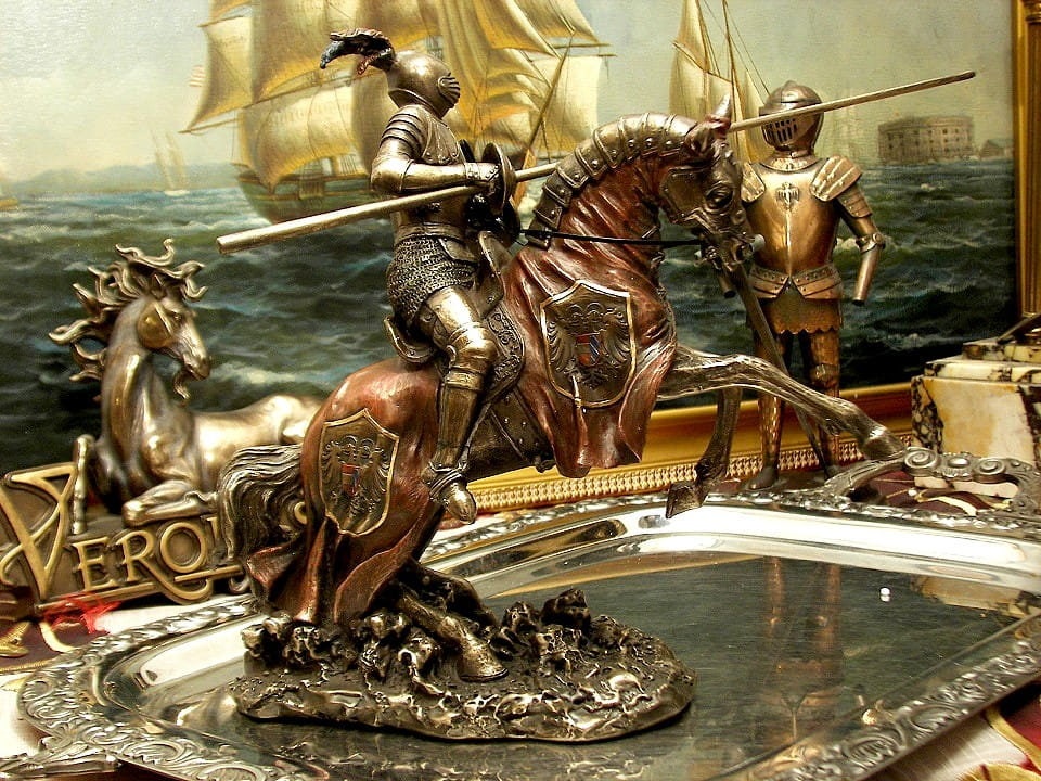 Knight in Armor With Lance on Horse Armored Knight Statue Medieval ...