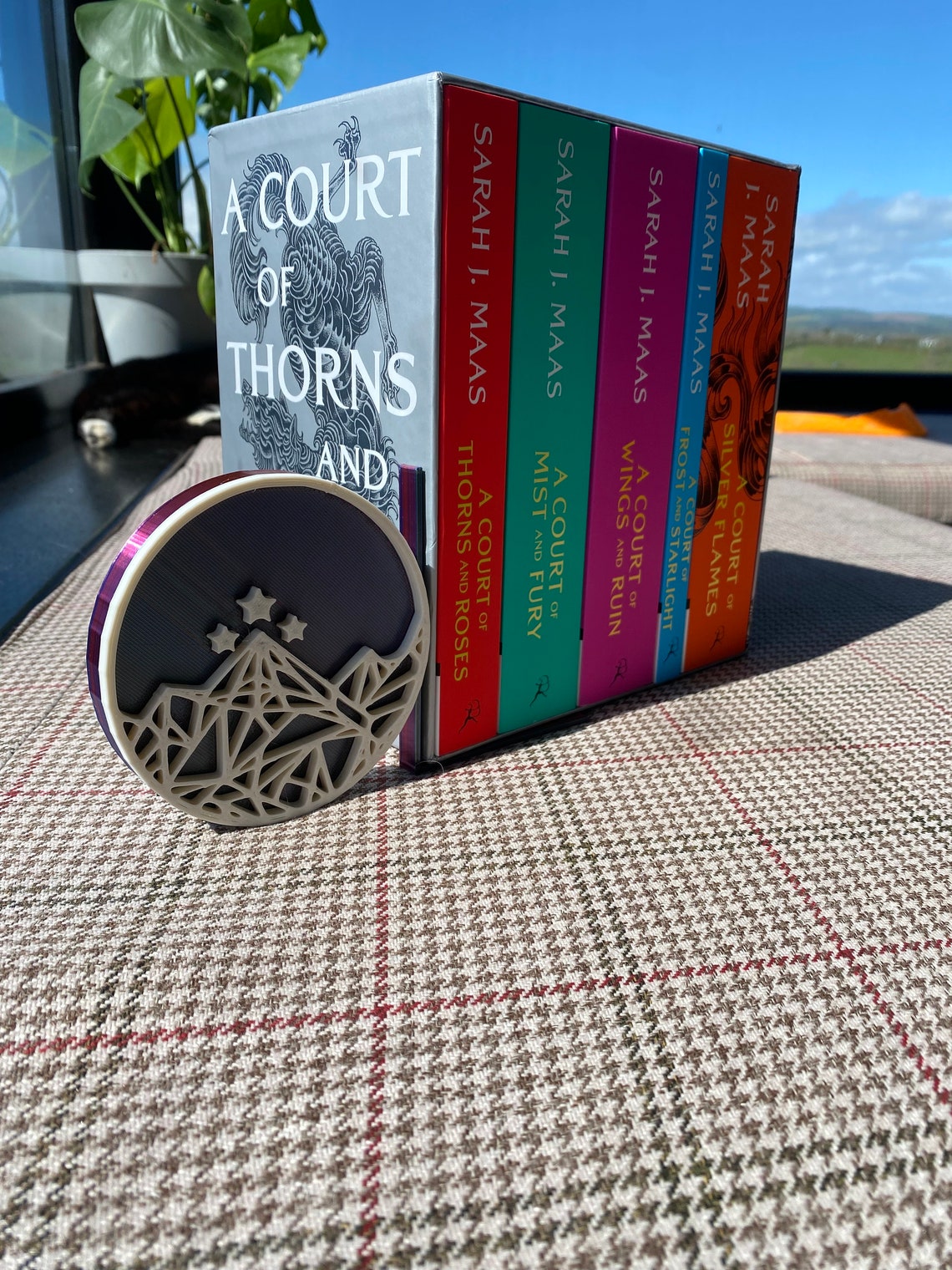 ACOTAR Velaris Book End - Etsy