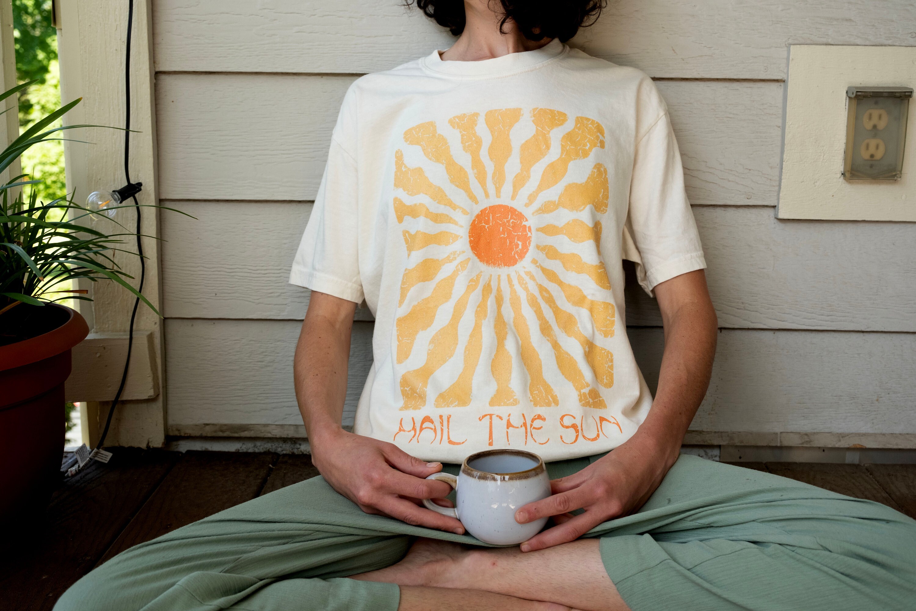 Hail the Sun Vintage Tee Retro Boho Sun Shirt Vintage Grunge Sun Shirt ...