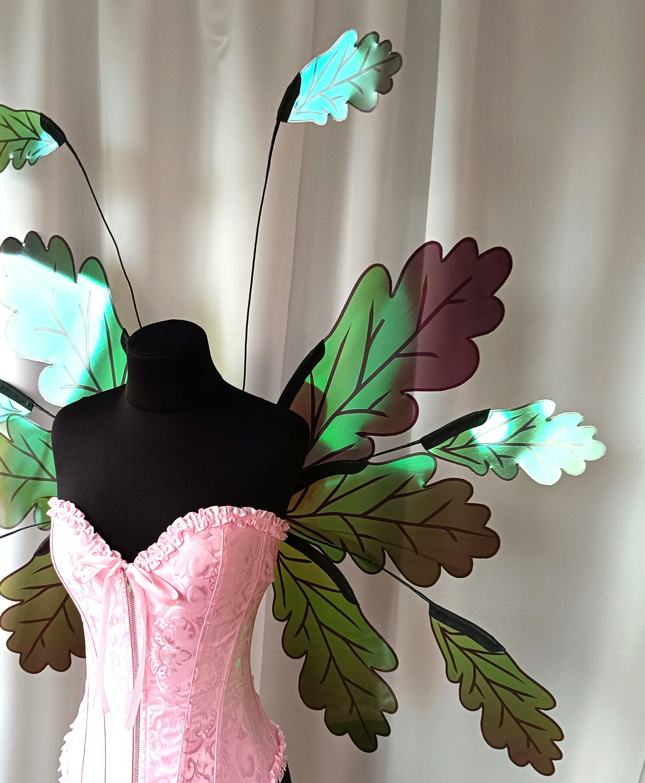 Green Oak Leaf Fairy Wings: Renaissance Elf Costume - Etsy