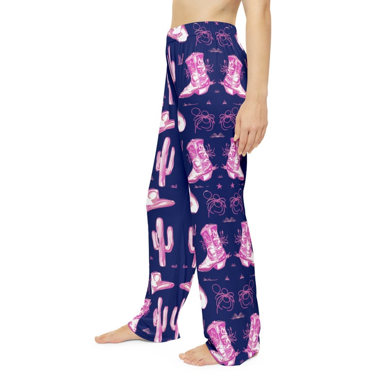Vintage Pink Cowgirl Western Themed Womens Pjs, Cowboy Hat and Cowboy ...