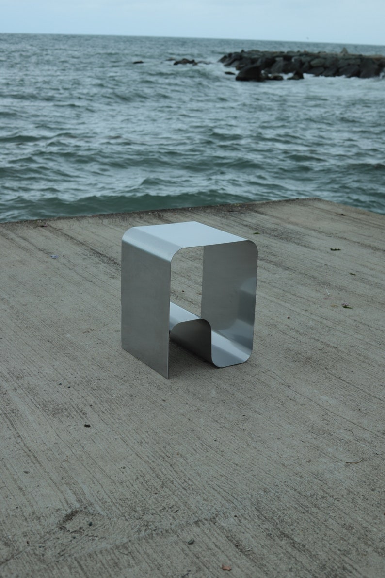 Modern Metal Coffe Table, Unique Minimalist Natural Metal Coffe Table ...