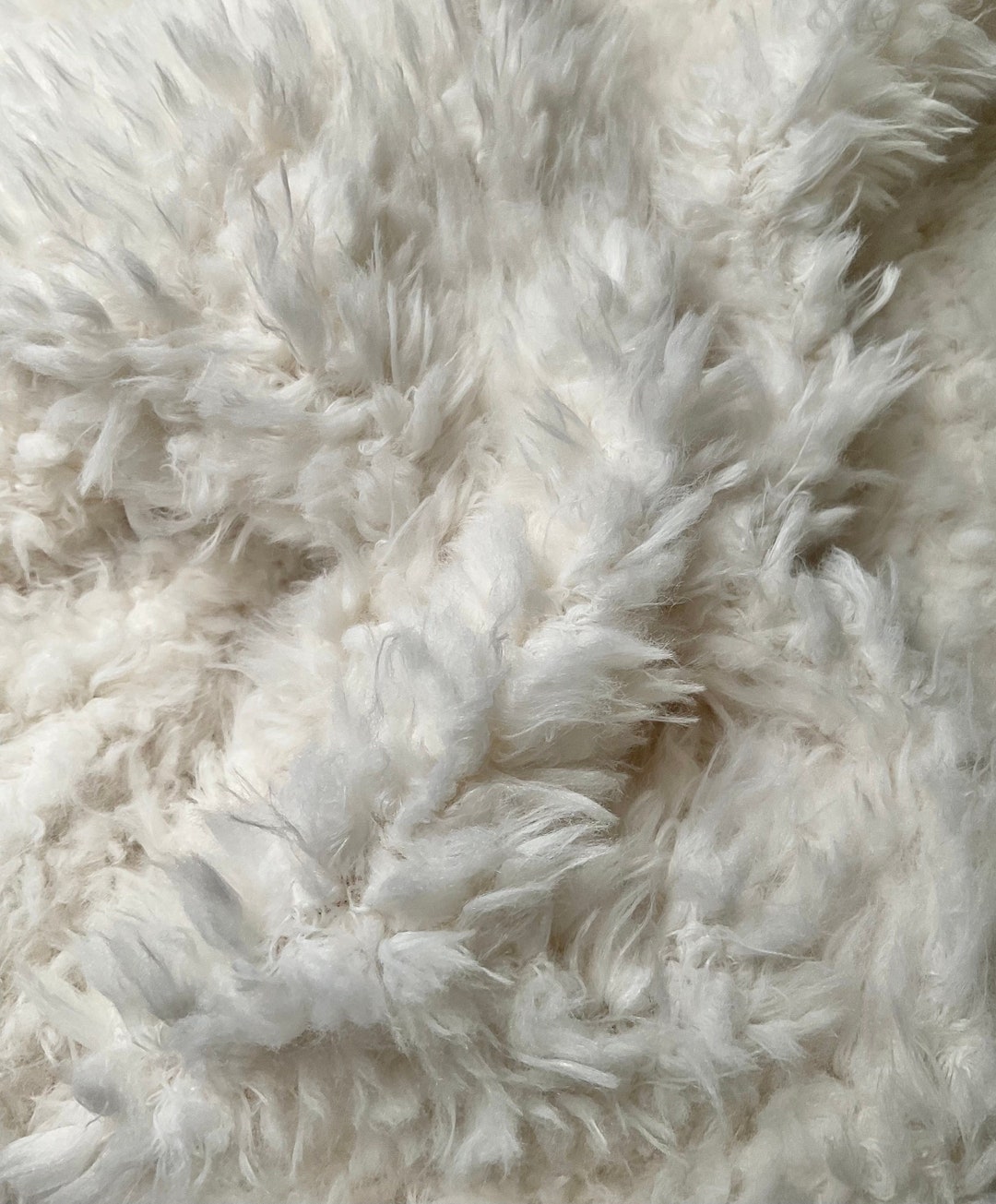 White Faux Fur Fabric, High Quality Luxury Fur, Ultra Soft, Cuddly Faux ...
