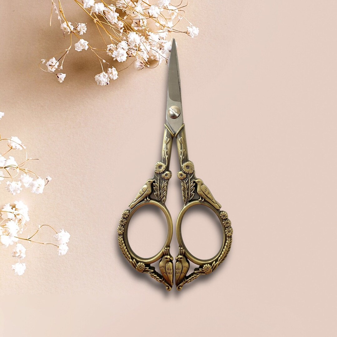 Vintage Bronze Bird Embroidery Scissors: Quilting Sewing Gift - Etsy
