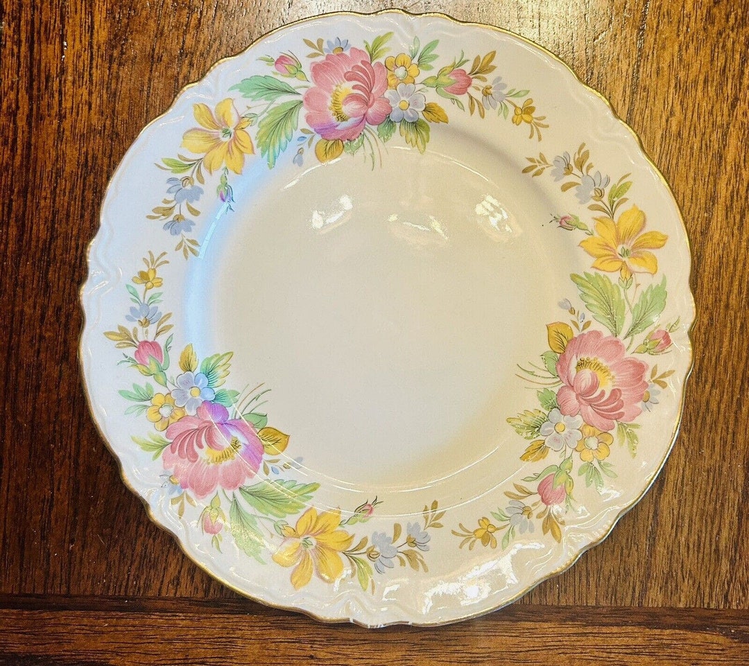 Vintage Homer Laughlin Floral Scroll Plate With Gold Edge - Etsy