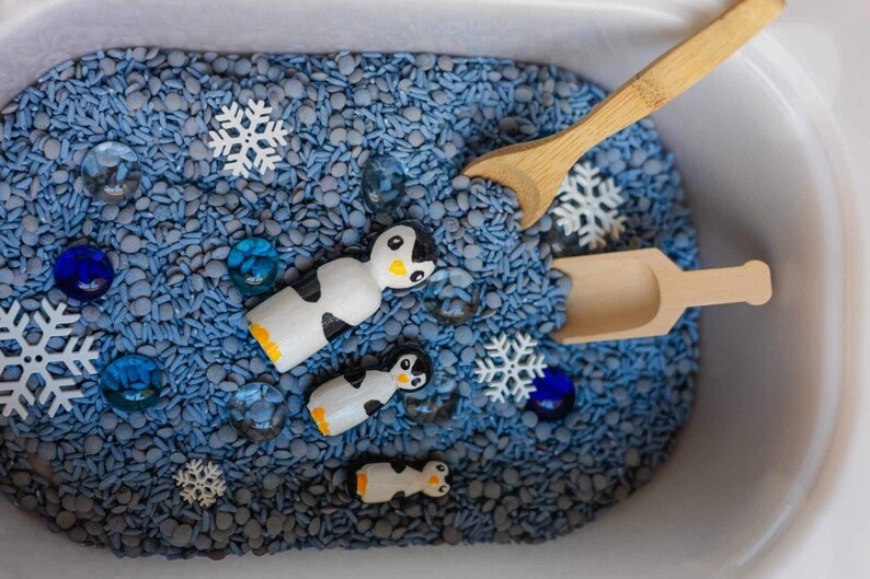 Arctic Sensory Bin, Penguin Peg Dolls, Winter Sensory Play, Small World ...