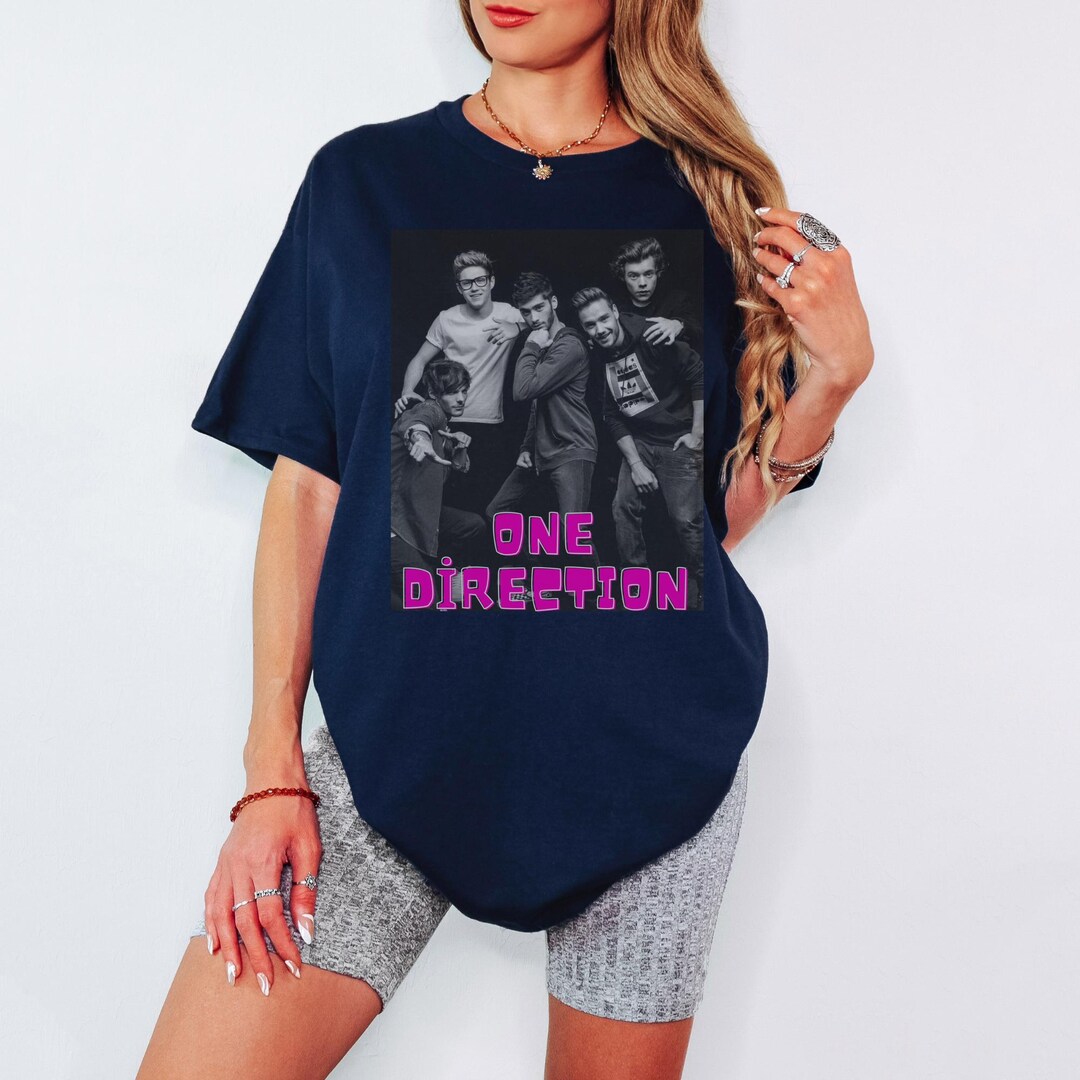 Vintage O.ne Dir.ection Pop Music Tshirt, One Funny Direction Graphic ...