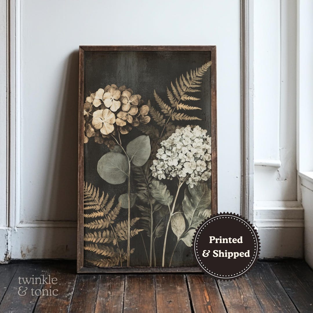 Vintage Hydrangeas Wall Art, Flower Dark Academia Home Decor, Moody ...