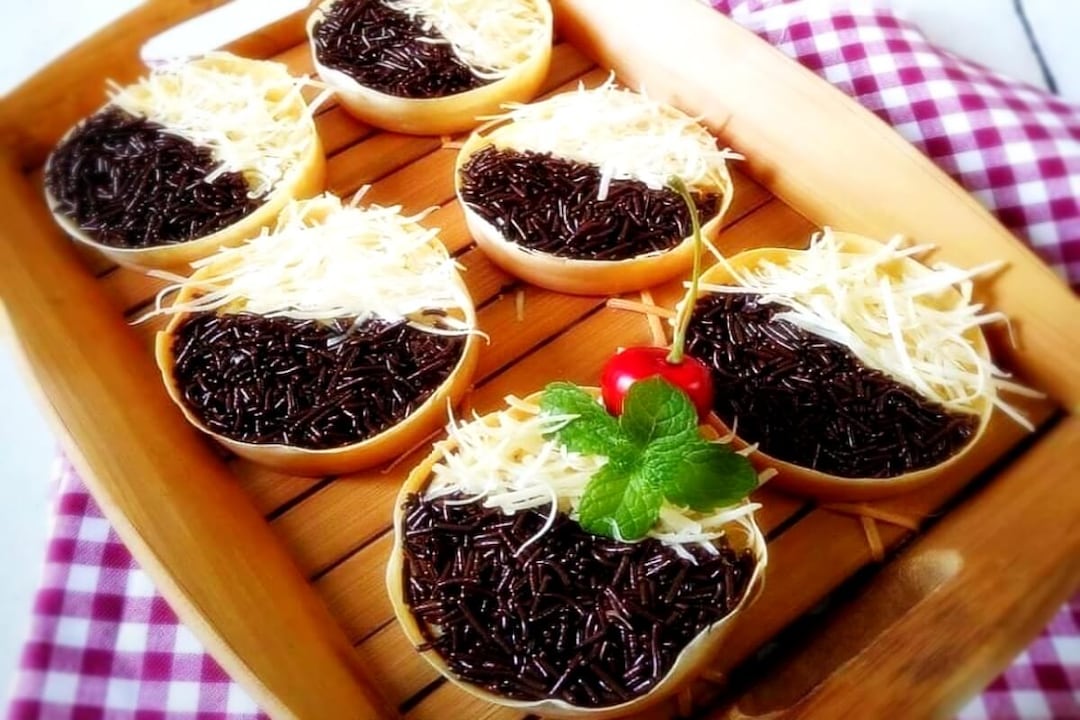 Sweet Mini Martabak Cake Dessert Delicious Street Foods, Very Popular ...