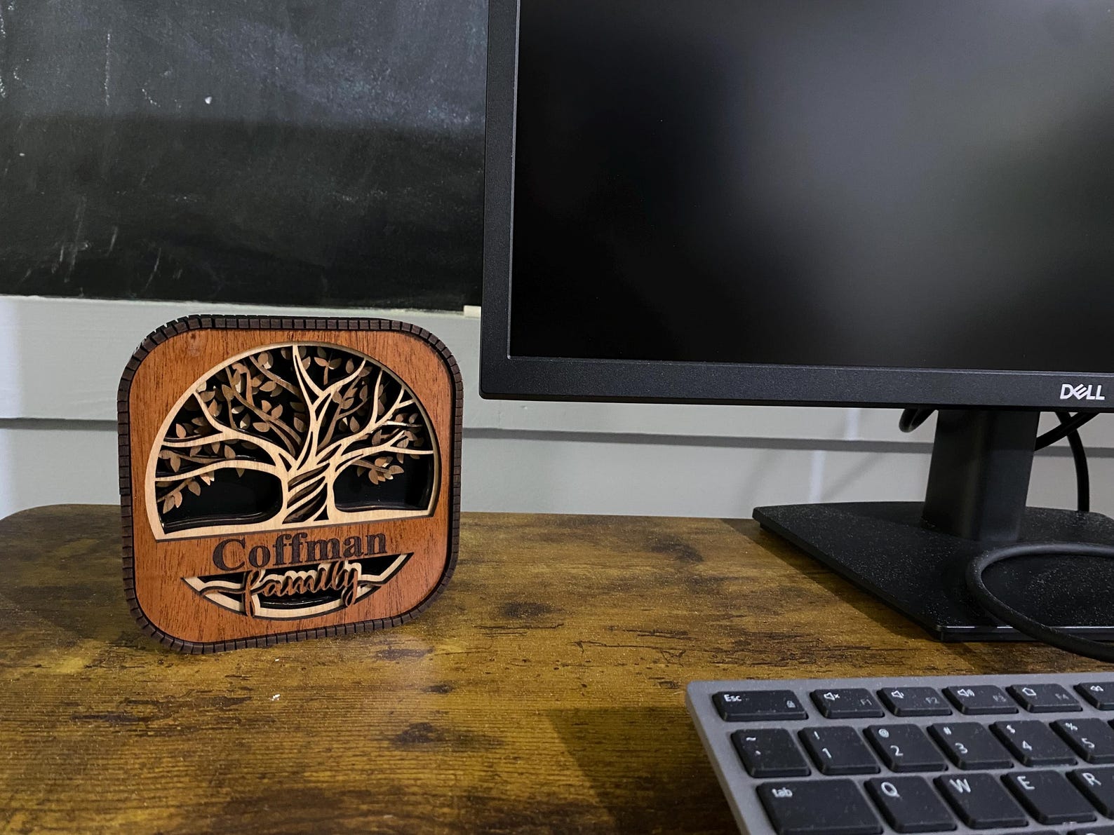 Beautiful Family Tree Shelf Display Multiple Layered 3D Shelf Sitter ...