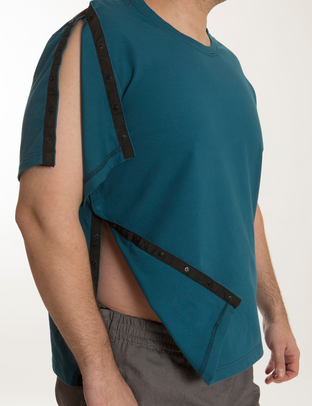 Adaptive Clothing | Shoulder Surgery | T-shirt Snaps | Surgery T-shirt ...