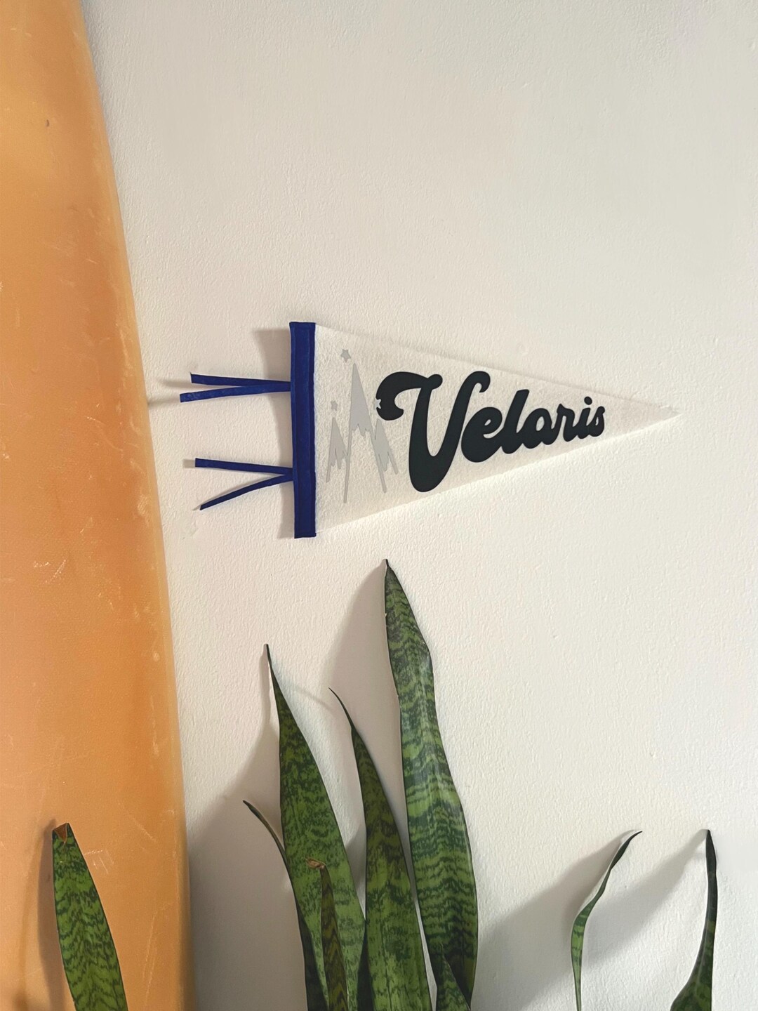 Velaris Pennant Flag - Etsy