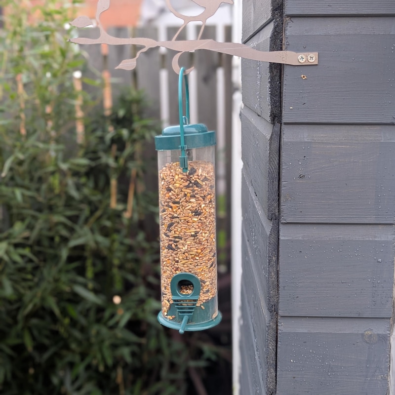 Robin Bird. Feeder - Etsy UK