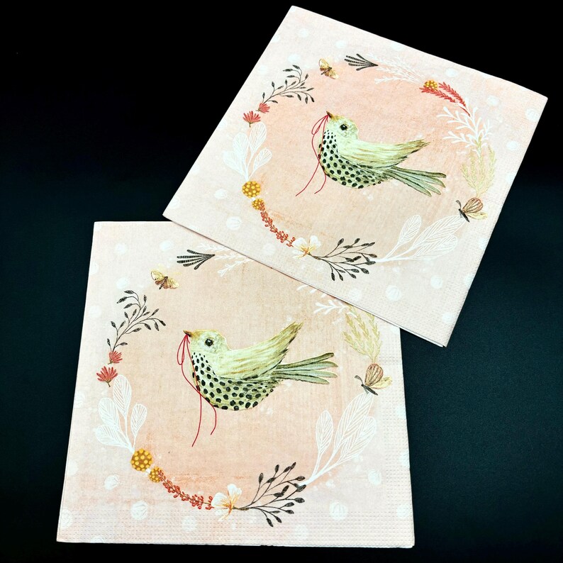 Bird in Wreath Decoupage Napkins, Bird Paper Napkins for Decoupage ...