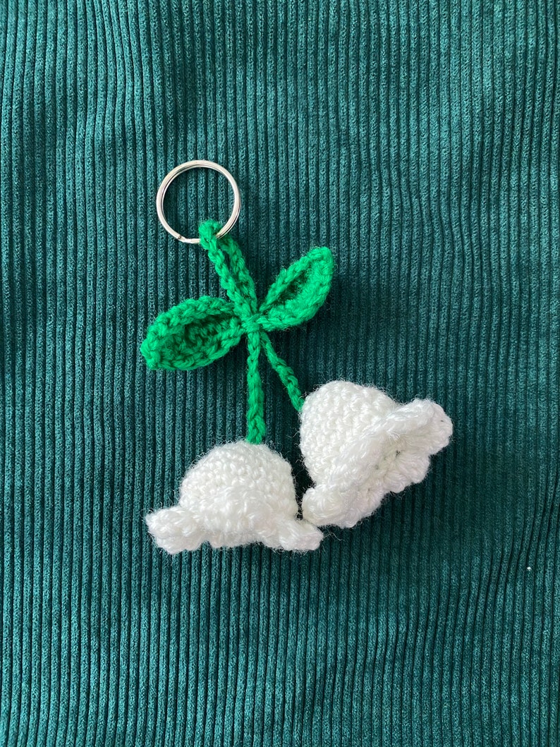 Crochet Lily of the Valley Keychain - Etsy