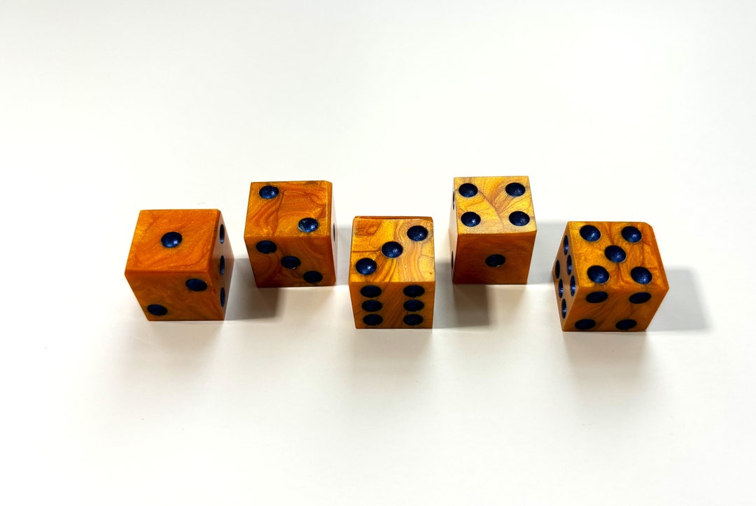 Auburn 5 Piece Sharp Edge Pip Resin D6 Dice Set - Etsy