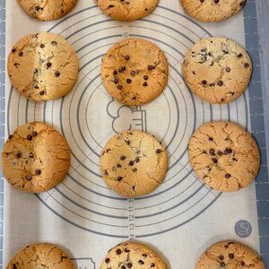 12 HUGE VEGAN Chocolate Chip Box- Twelve Large 3 Oz Cookies - Etsy ...