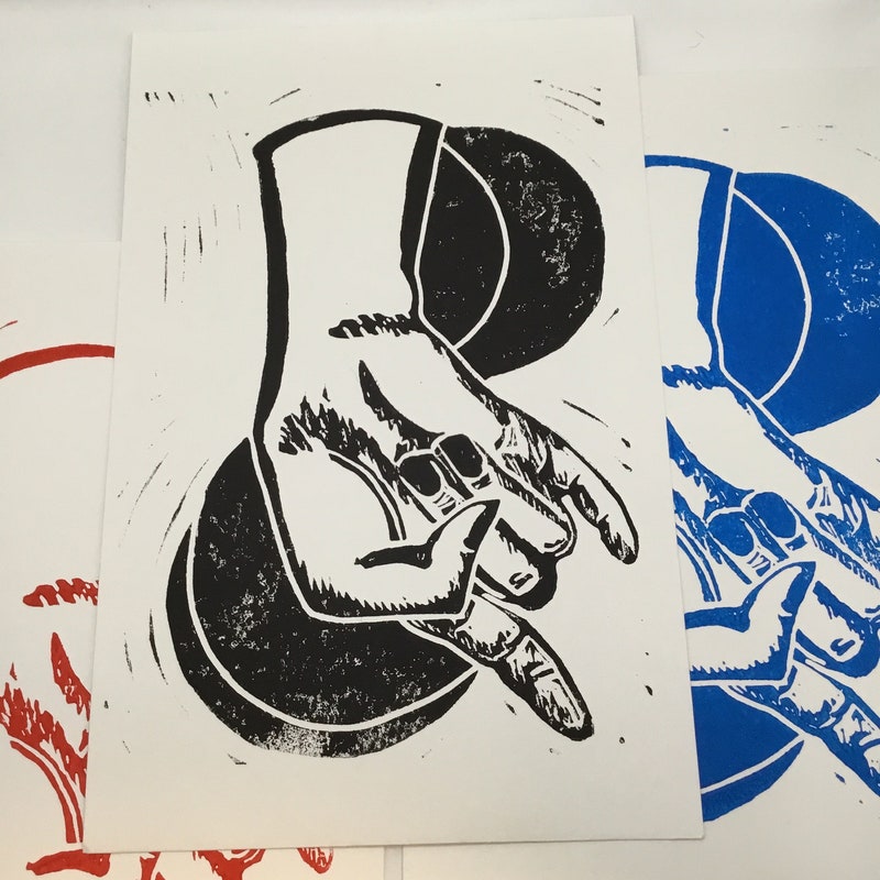 Mano Cornuta - Etsy
