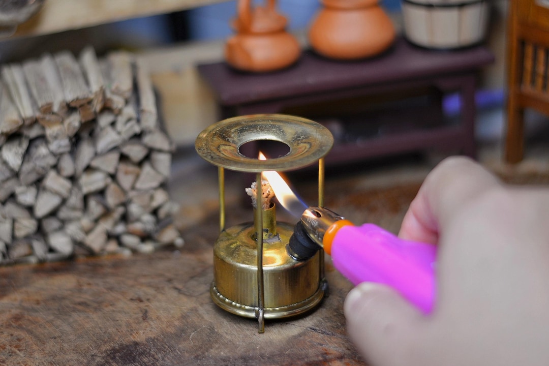 Miniature Oil Lamp Stove: Functional Dollhouse Kitchen Decor - Etsy