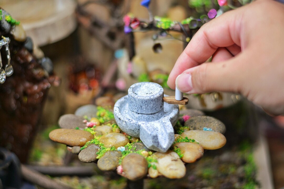 Miniature Quern-stone: Handmade Stone Mill/grinder Made From Ang Sila ...