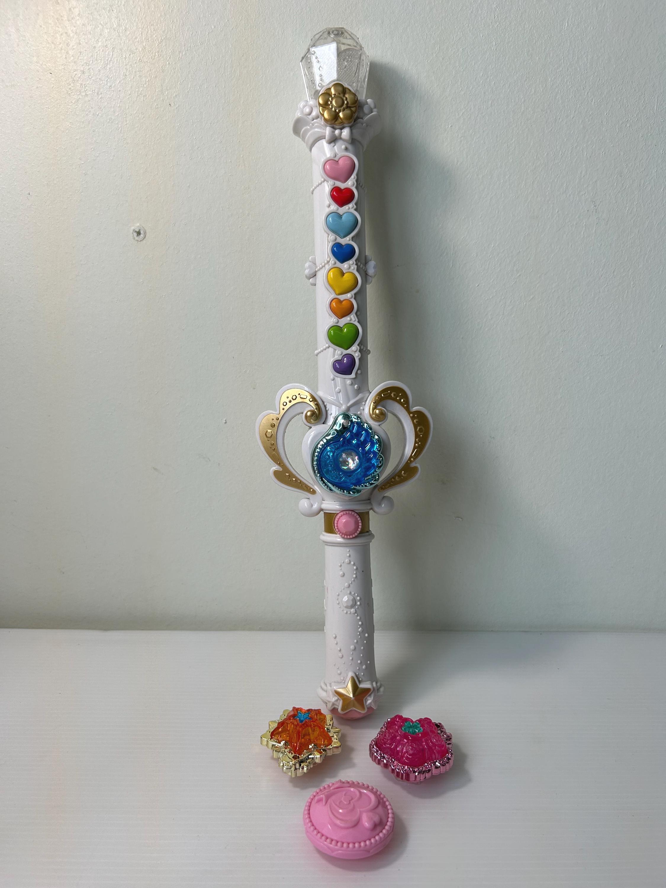 Glitter Force Hug! Pretty Cure Precure Melody Sword Mirai Crystal ...