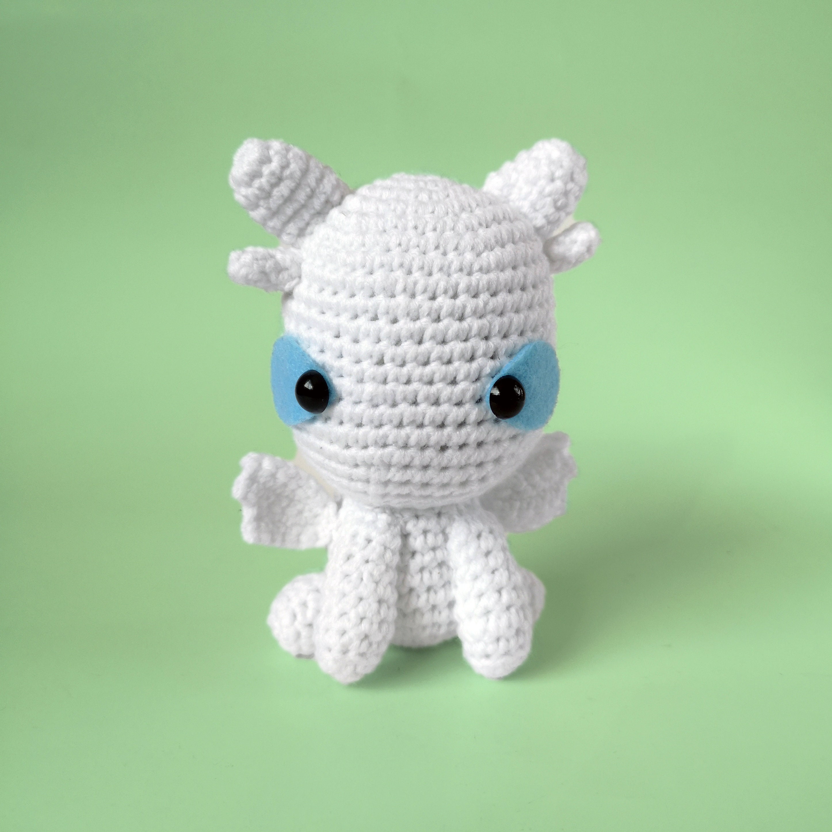 Light Fury Amigurumi Plush, Light Fury Crochet Plushie, Light Fury Gift ...