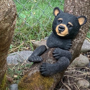 Garden Peeker Tree Hugger Outdoor Tree Sculpture Baby Bear up a Tree ...