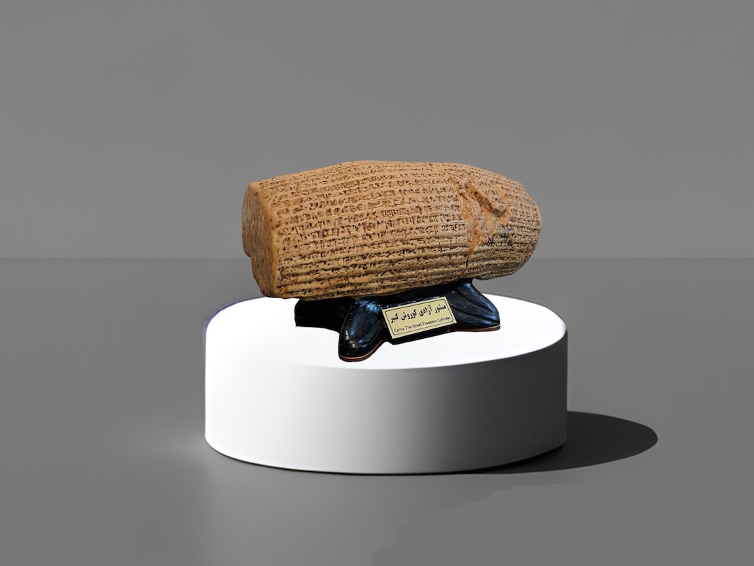 CYRUS Cylinder Replica Persian Status the First Charter of Human Rights ...