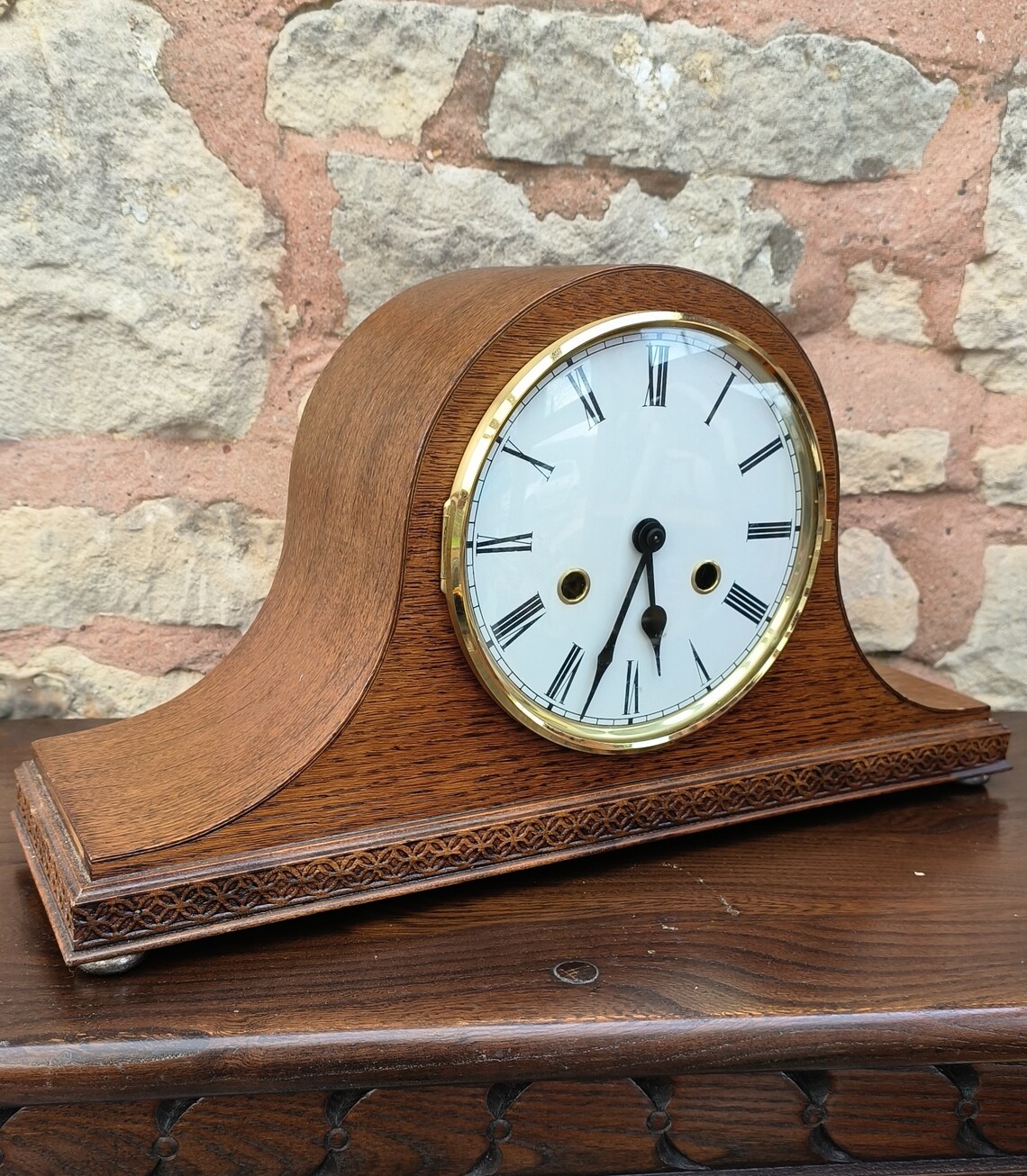 Classic Napoleon Hat Shaped Mantel Clock Striking 8-day Mantle Clock ...
