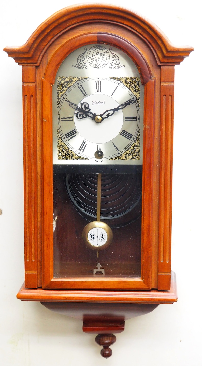 Small Highland Vienna Vintage 8 Day Wall Clock – Quality Vienna Wall ...