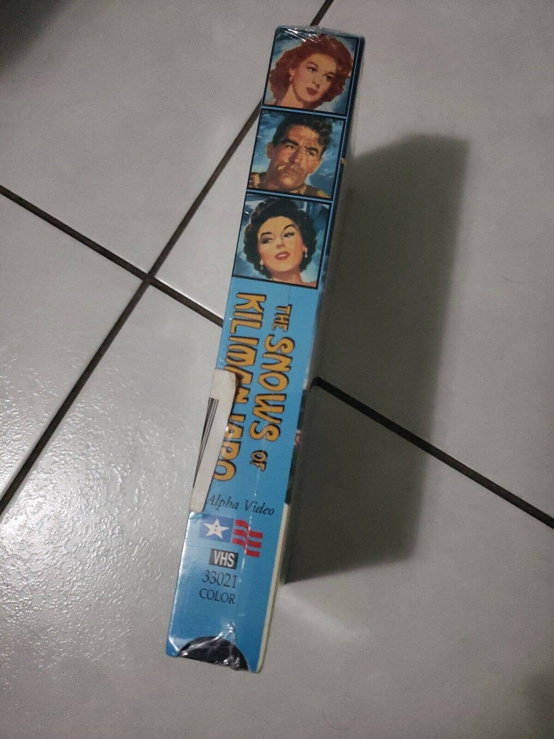 The SNOWS of KILIMANJARO VHS 1993 Alpha Video Gregory Peck New, Sealed ...