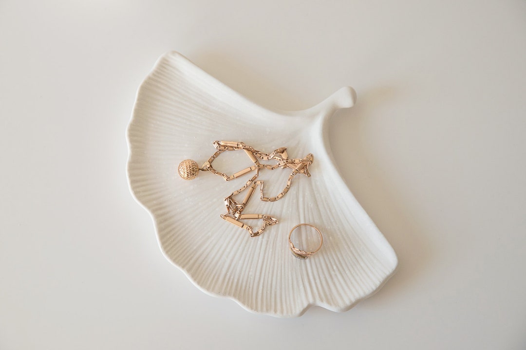 Handmade Gypsum Leaf Shape Tray - Ideal Jewelry Tray, and Eco-friendly ...