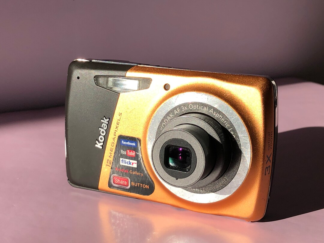 Camera Kodak,very Popular Camera,working, Cool,kodak,digital Camera ...