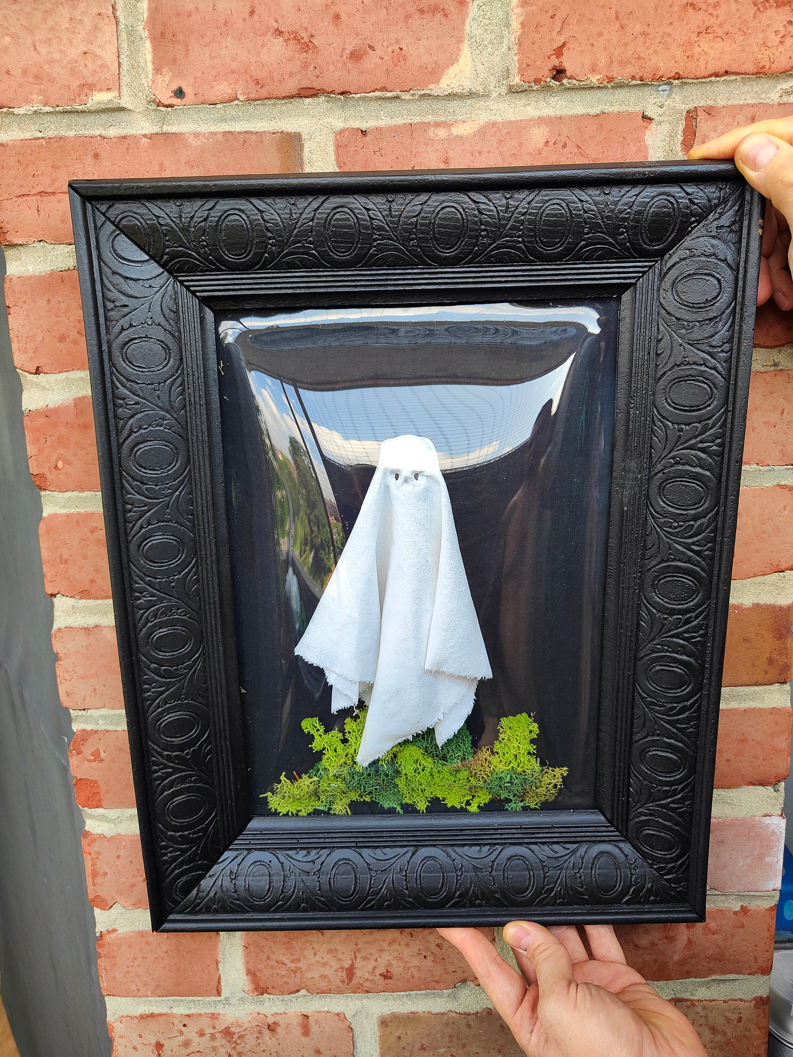 Vintage Convex Domed Glass Frame With a Ghost Alternative Creppy Gift ...