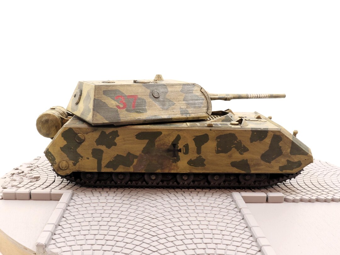 MAUS Tank Model - 1/35 Scale, 3D Printed, and Painted - Etsy