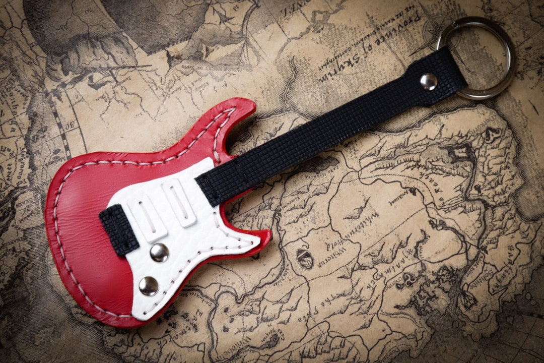Handcrafted Guitar Keychain - DIY Musical Charm for Guitar Enthusiasts ...