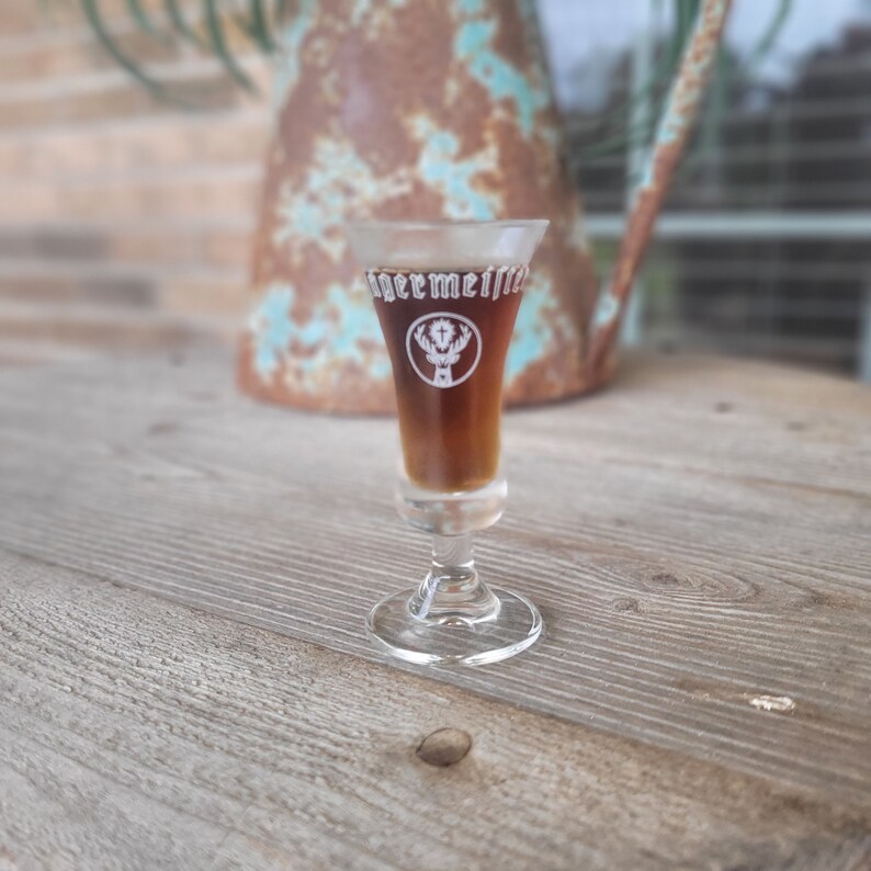 Jägermeister Vintage Clear Etched Shot/tasting Glasses - /unique/man ...