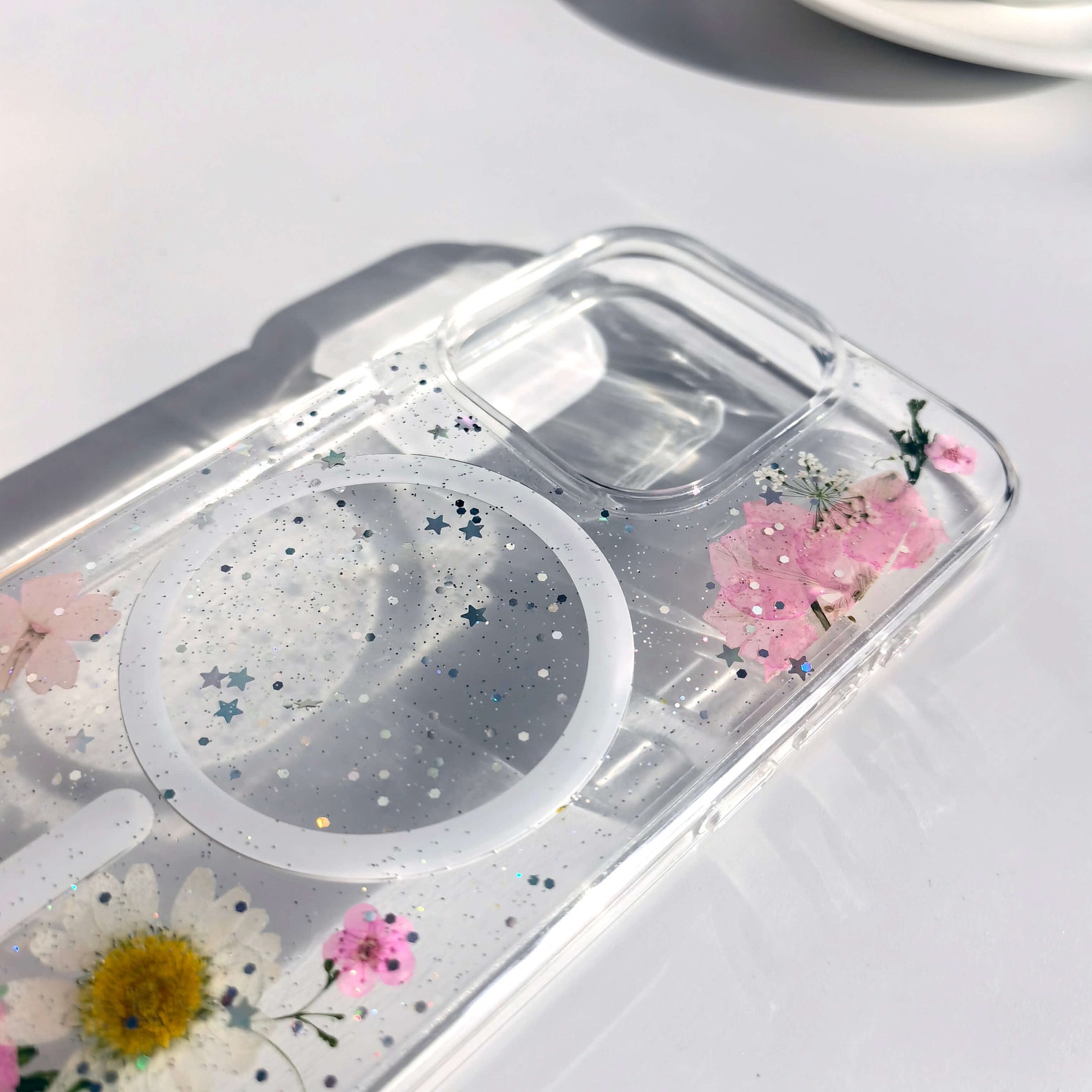 Five Different Flowers Phones Cases,magnetic Magsafe Design for iPhone ...