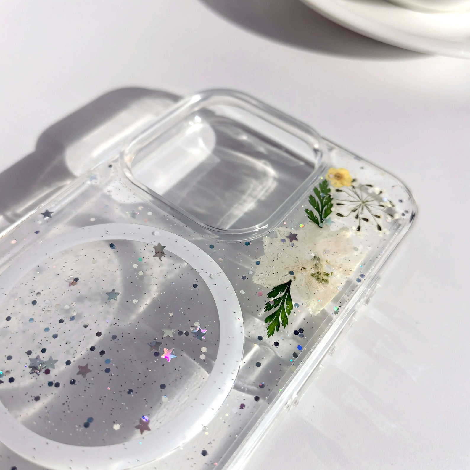 Five Different Flowers Phones Cases,magnetic Magsafe Design for iPhone ...