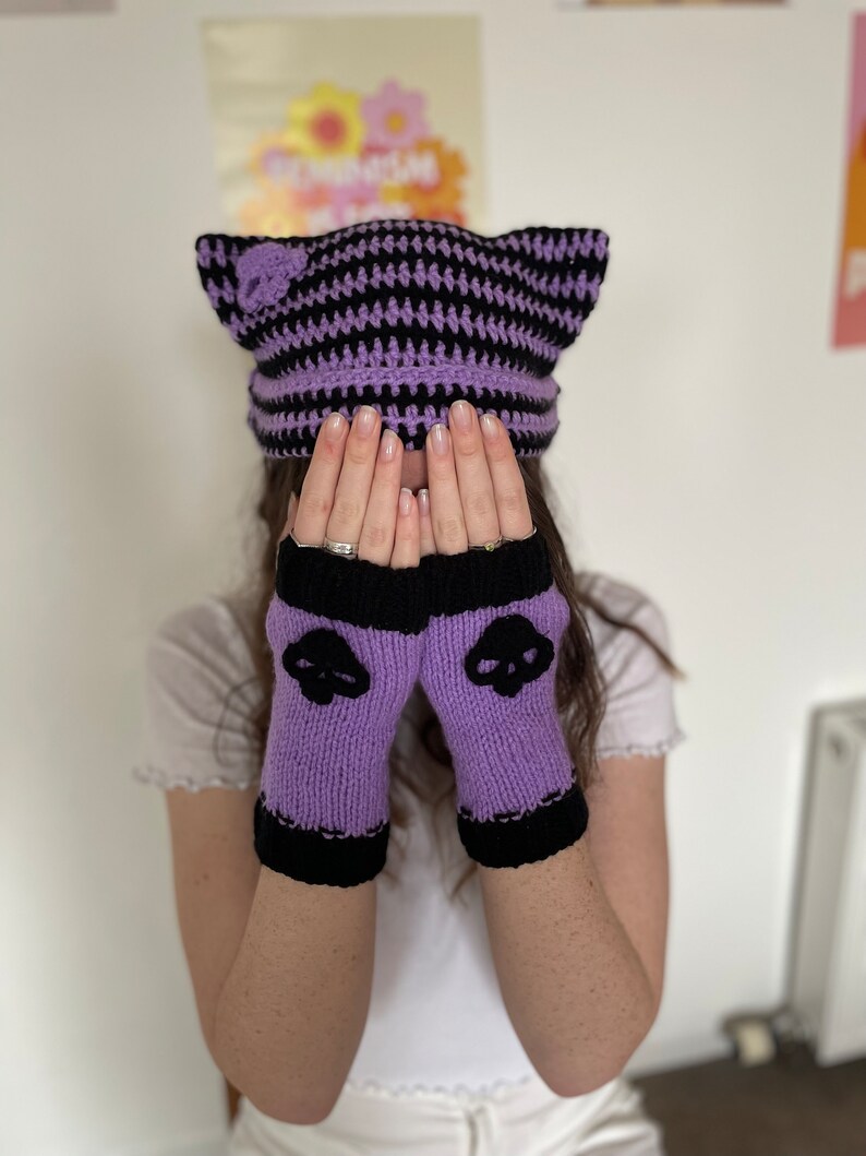 Kuromi Hat and Glove Set - Etsy