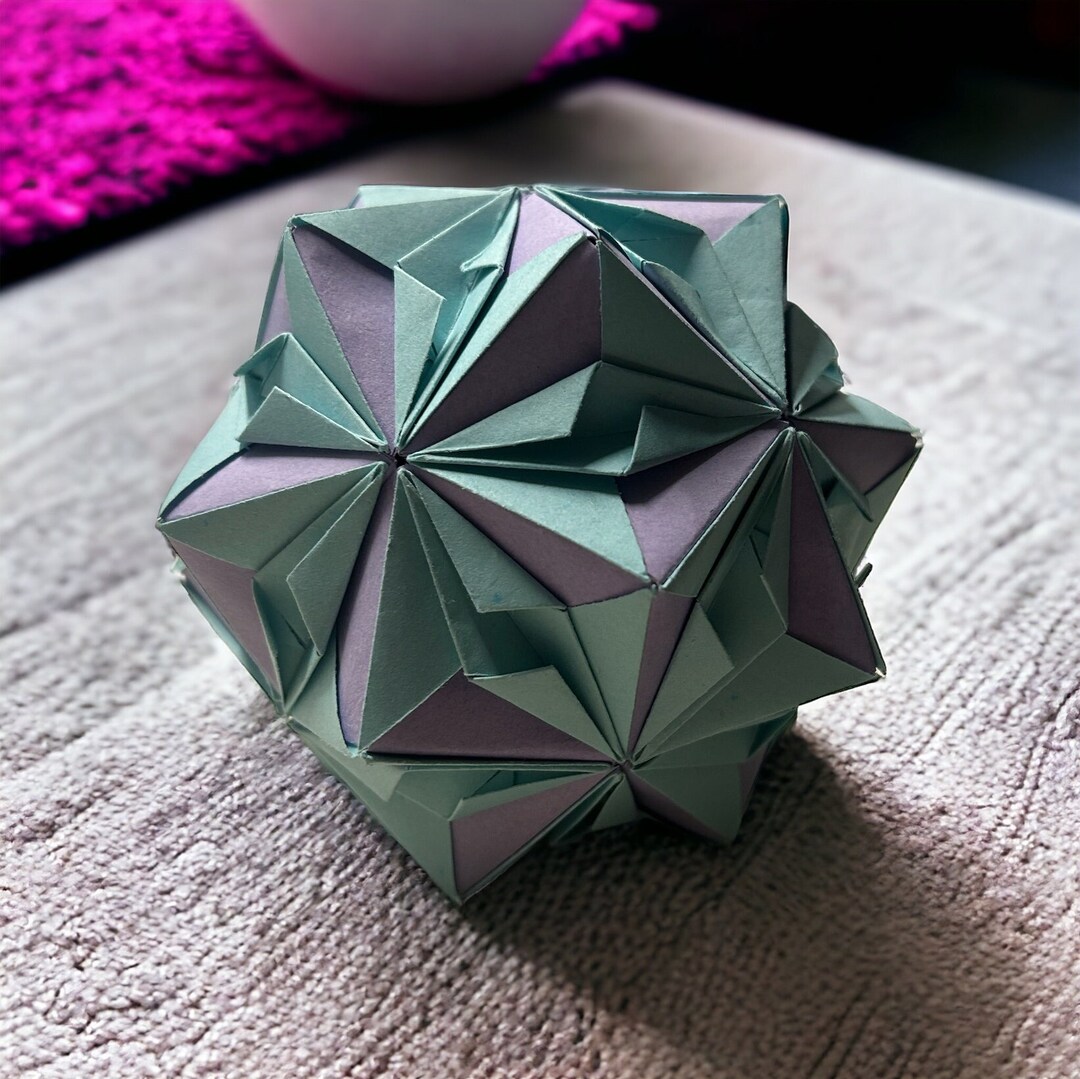Origami Ball Manga, Comics, Carta Colorata - Etsy