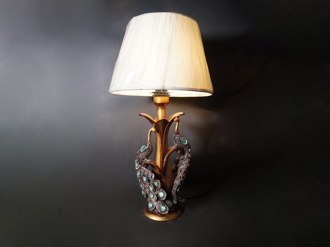 Peacock Lamp Set, Exquisite Peacock-inspired Lamp Set for Elegant ...