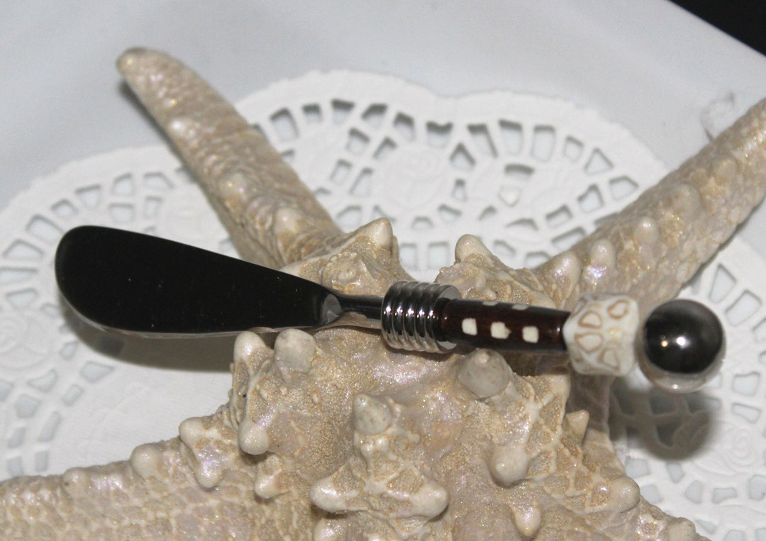 Canape Knife Boutique Style Stainless Deluxe Spreader Decorated With an ...