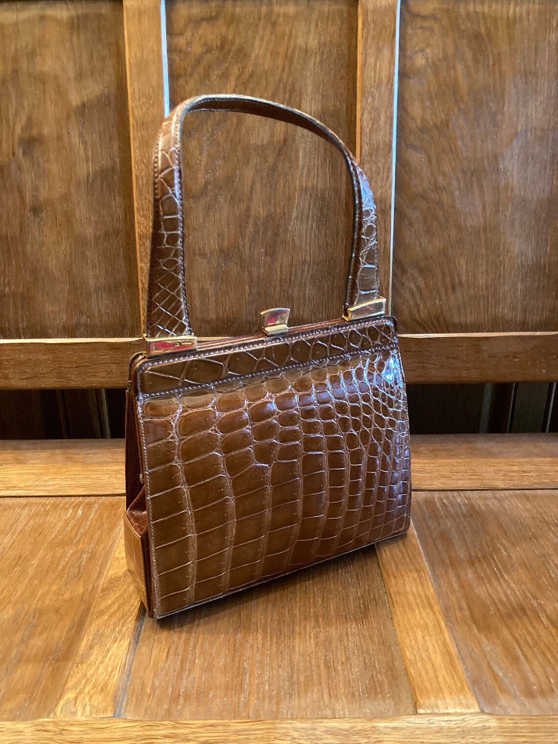 Divine Vintage Exotic Leather Stand Alone Top Handle Free Standing ...