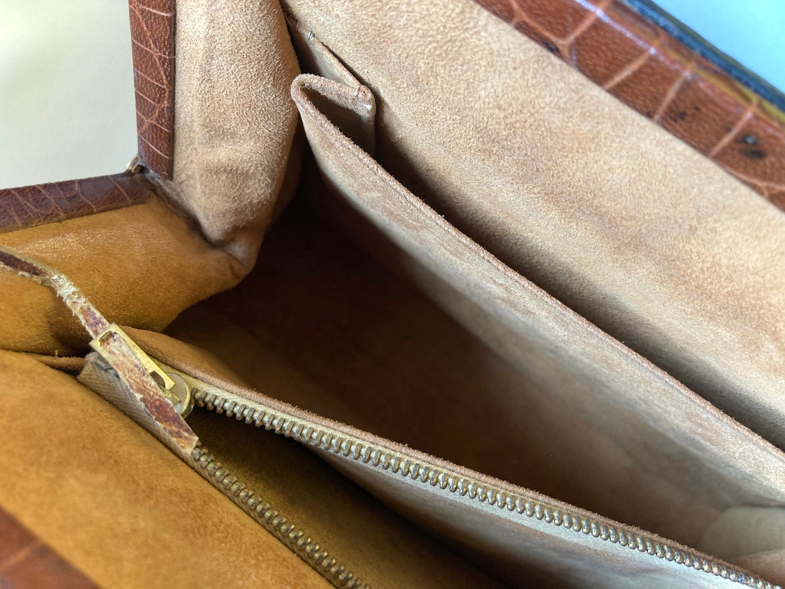 Divine Vintage Exotic Leather Stand Alone Top Handle Free Standing ...