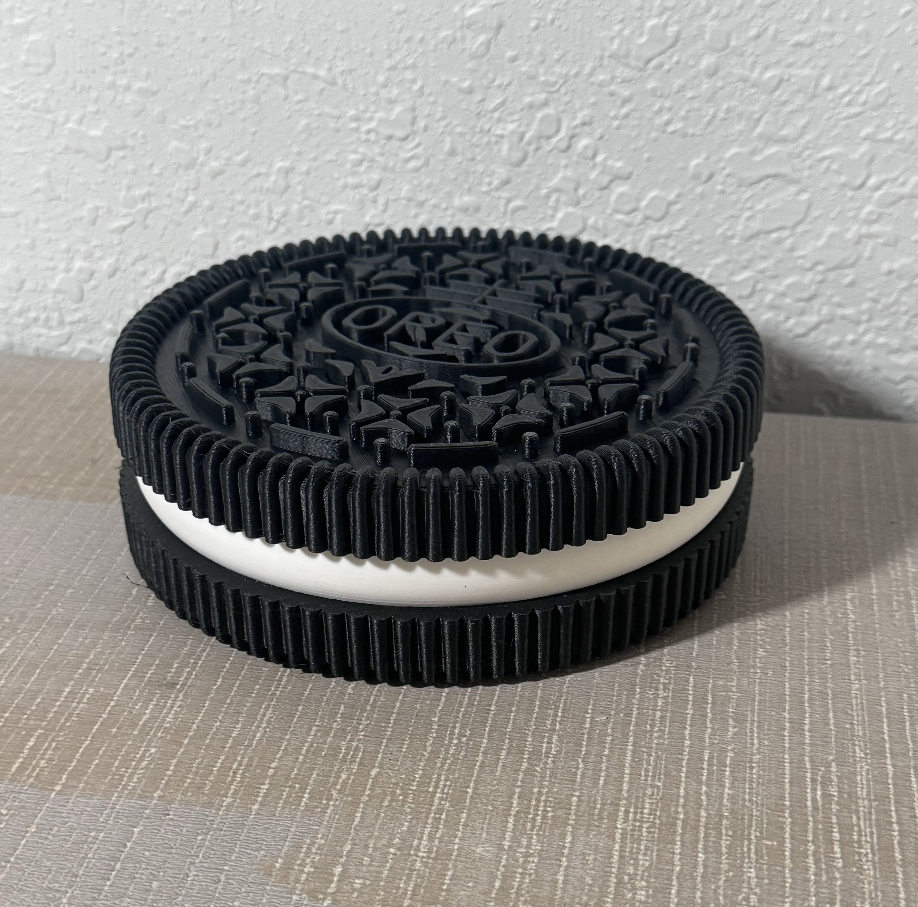 3D Printed Twist Open Oreo Container - Etsy