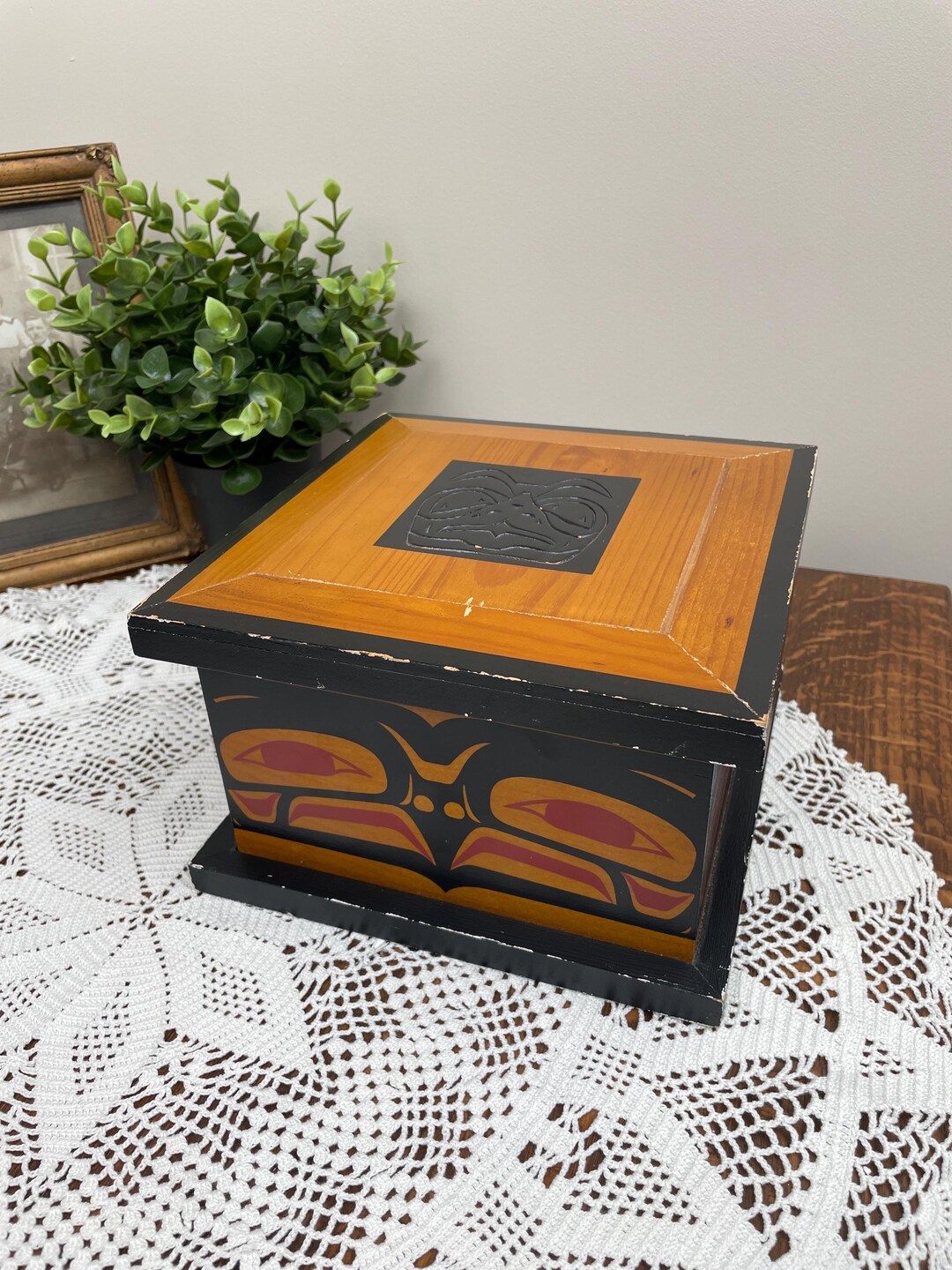 Vintage Wooden Carved Box and Lid With Painted Eagle Design, Aboriginal ...