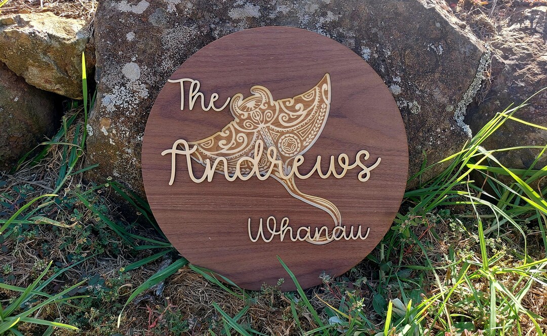 Family Whanua Ray Sign Personalised Layered Wooden Wall Hanging Rustic ...
